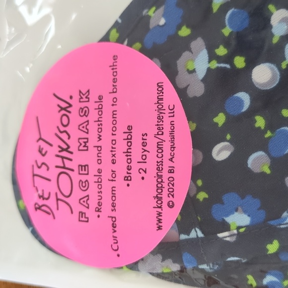 Betsey Johnson | Accessories | Face Masks | Poshmark